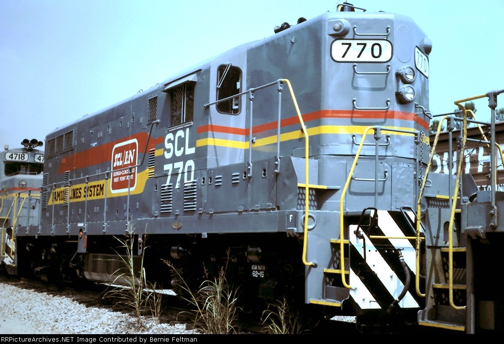 Seaboard Coast Line GP7 #770, built in 1951 as ACL #239,